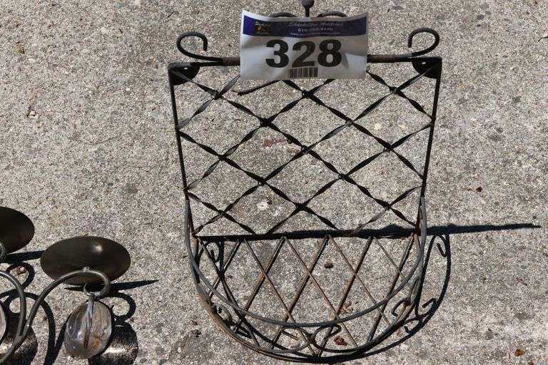 IRON WALL RACK - Shackelton Auctions Inc.