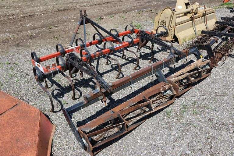 6' 3PTH CULTIVATOR WITH ROLLING HARROWS - Shackelton Auctions Inc.