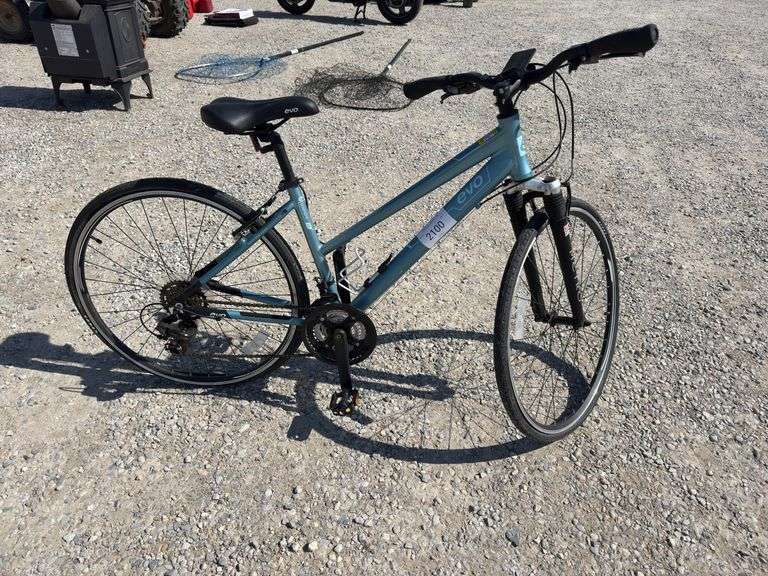 EVO BICYCLE - Shackelton Auctions Inc.