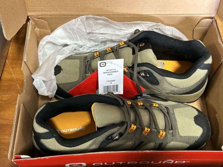 SIZE 10 SHOES - Shackelton Auctions Inc.