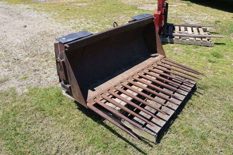 58" MANURE BUCKET - Shackelton Auctions Inc.