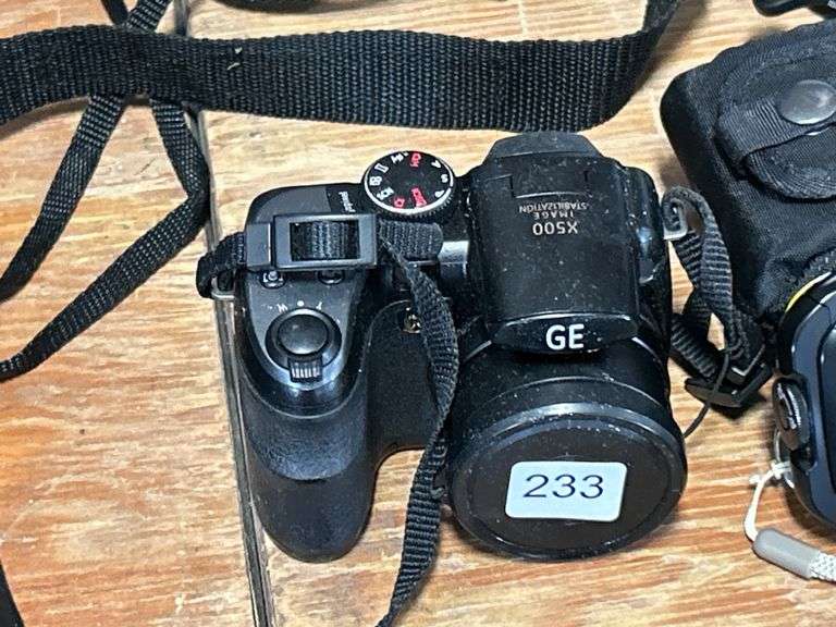GE X500 DIGITAL CAMERA - Shackelton Auctions Inc.