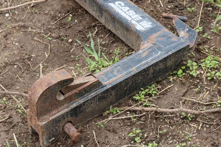CASE IH QUICK HITCH - Shackelton Auctions Inc.