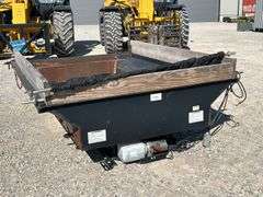 8' INSERT DUMP BOX FOR PICK UP TRUCK - Shackelton Auctions Inc.