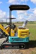 DIG MASTER DM100 MINI EXCAVATOR - Shackelton Auctions Inc.