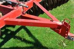 WHITE 256 16' WING DISC - Shackelton Auctions Inc.