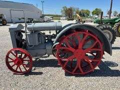 SAMSON MODEL 'M' TRACTOR - Shackelton Auctions Inc.