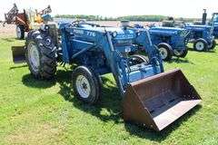 FORD 4610 TRACTOR & 776 LOADER - Shackelton Auctions Inc.