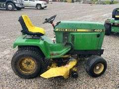 JOHN DEERE 420 LAWN MOWER WITH DECK - Shackelton Auctions Inc.