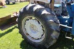 FORD 4610 TRACTOR & 776 LOADER - Shackelton Auctions Inc.