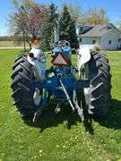 FORD 5000 GAS TRACTOR - Shackelton Auctions Inc.