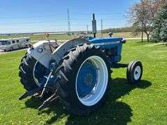 FORD 5000 GAS TRACTOR - Shackelton Auctions Inc.