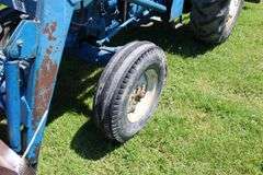 FORD 4610 TRACTOR & 776 LOADER - Shackelton Auctions Inc.