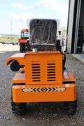 MACH PRO MP-L905 GASOLINE LOADER - Shackelton Auctions Inc.