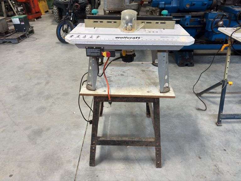 WOLCRAFT ROUTER TABLE AND MASTERCRAFT ROUTER - Shackelton Auctions Inc.