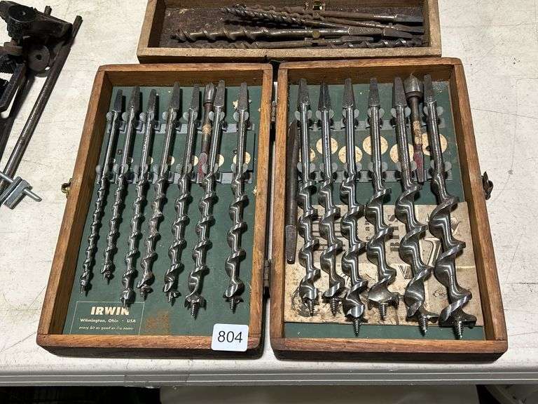 GROUP OF ANTIQUE HAND DRILLS & BITS - Shackelton Auctions Inc.