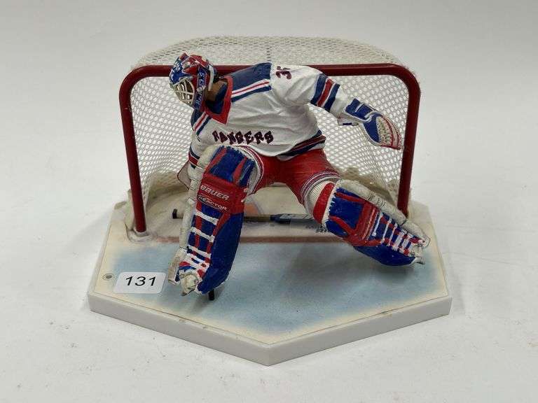 MCFARLANE'S MIKE RICHTER FIGURINE - Shackelton Auctions Inc.