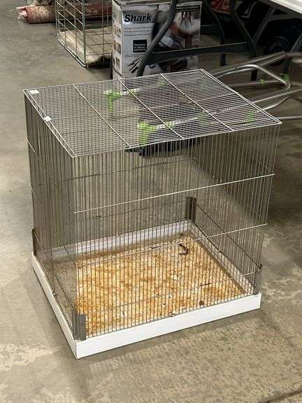 WIRE HAMSTER CAGE - 16" X 20" X 22" - Shackelton Auctions Inc.
