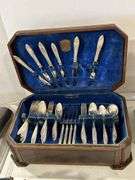 CHEST OF COMMUNITY PLATE FLATWARE - Shackelton Auctions Inc.
