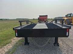UNUSED 2024 PORTABLE LOADING RAMP - Shackelton Auctions Inc.