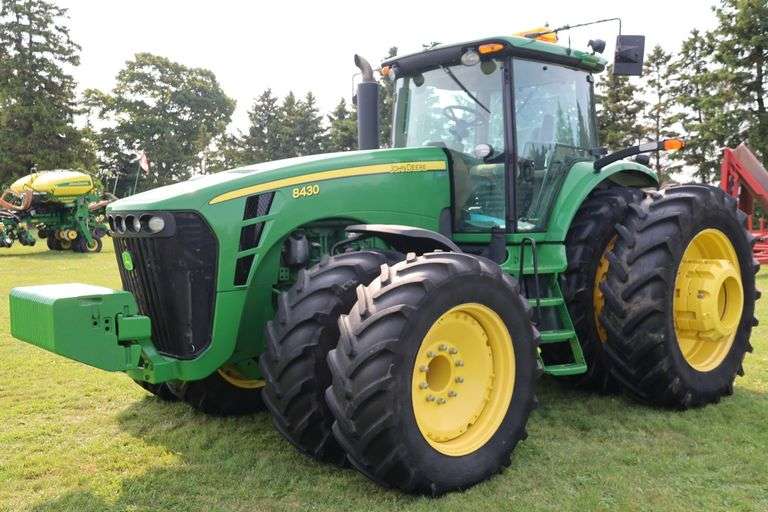2010 JOHN DEERE 8430 MFWD TRACTOR - Shackelton Auctions Inc.