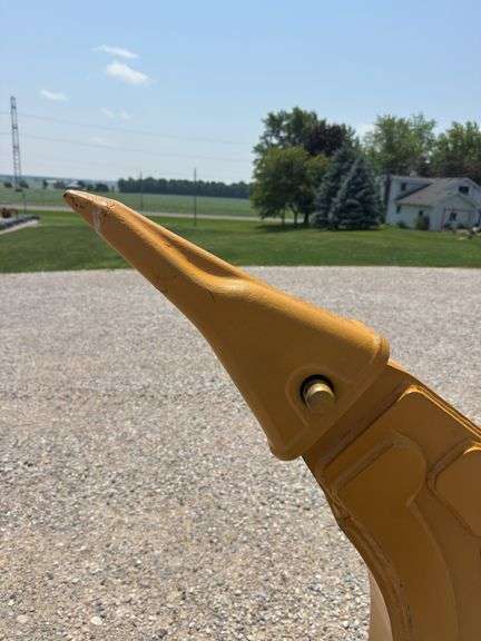 2025 UNUSED GIYI GY-R336 EXCAVATOR RIPPER - Shackelton Auctions Inc.