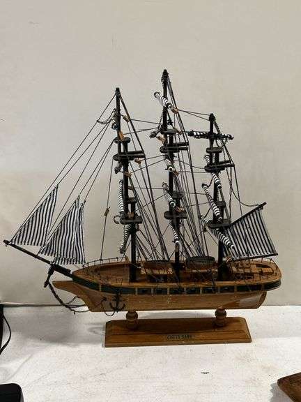 WALL SHELVES AND MODEL TALL SHIP - Shackelton Auctions Inc.