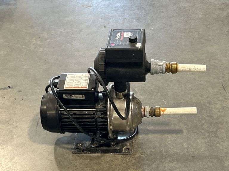 FLOTEC PRESSUREMATE 115VOLT 3/4 HP - Shackelton Auctions Inc.
