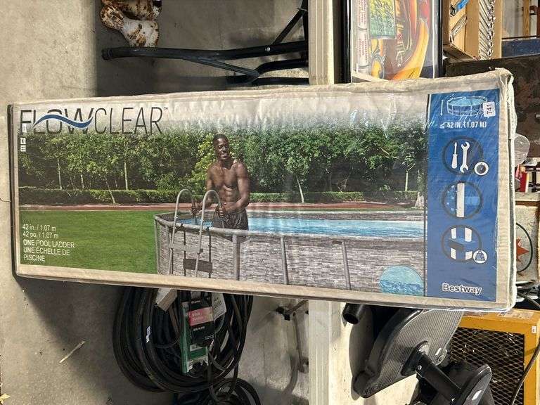 FLOW CLEAR 42" POOL LADDER - Shackelton Auctions Inc.