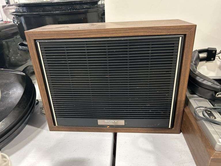 SONY FRONT END STEREO CASSETTE-CORDER WITH TWO SPEAKERS - Shackelton ...