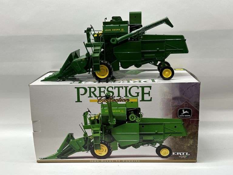 PRESTIGE COLLECTION JOHN DEERE 55 COMBINE WITH CORN HEAD ERTL 1/16 ...