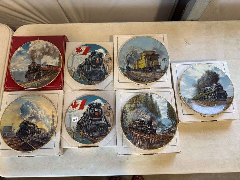 GROUP OF TRAIN THEMED COLLECTOR PLATES - Shackelton Auctions Inc.