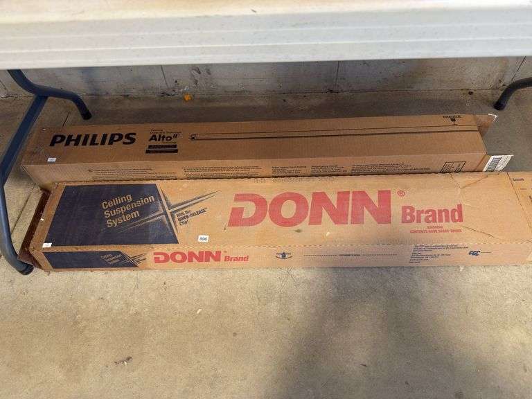 TWO BOXES OF FLOURESCENT 48" TUBE LIGHTS - Shackelton Auctions Inc.