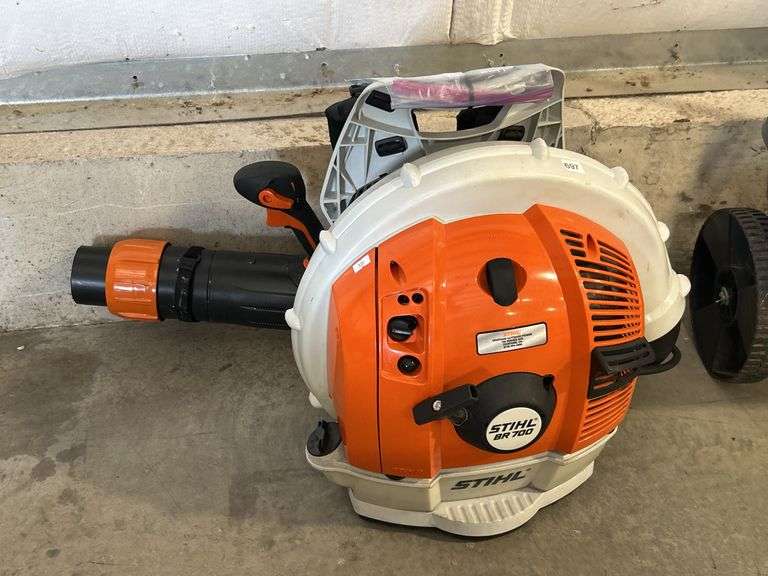 STIHL MODEL BR700 BACKPACK BLOWER - Shackelton Auctions Inc.
