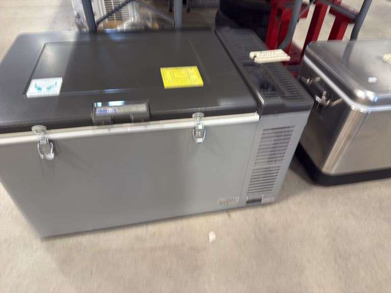NORCOLD PORTABLE REFRIGERATOR AND FREEZER - Shackelton Auctions Inc.