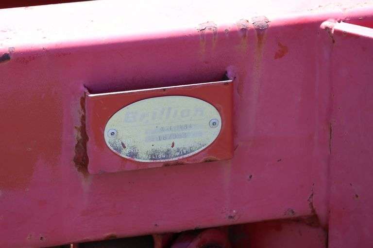 BRILLION XXL 184 OPTIMIZER 48' PACKER - Shackelton Auctions Inc.