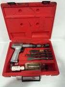 SNAP-ON AIR HAMMER SET - Shackelton Auctions Inc.