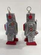 2 TIN WIND-UP ROBOTS - 1 WORKING - Shackelton Auctions Inc.