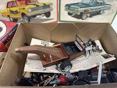 FIVE VINTAGE MODEL KITS - USED - Shackelton Auctions Inc.