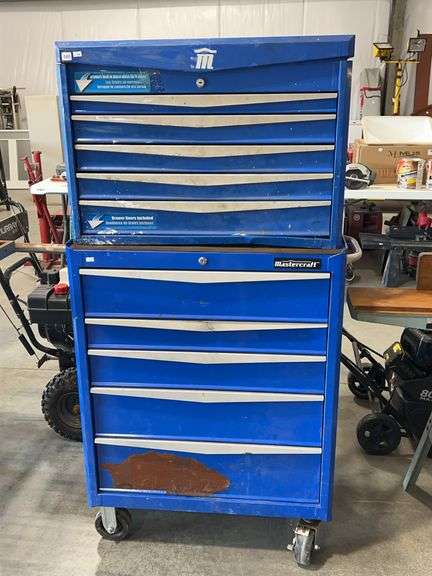 MASTERCRAFT TWO PIECE TOOL CABINET WITH CONTENTS - 31"X18"X62 ...