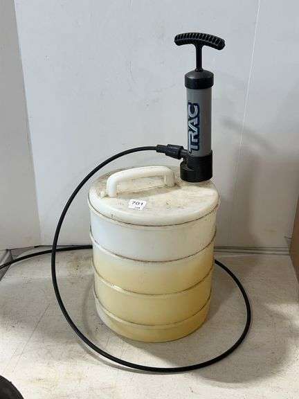 TRAC SPRAYER - Shackelton Auctions Inc.