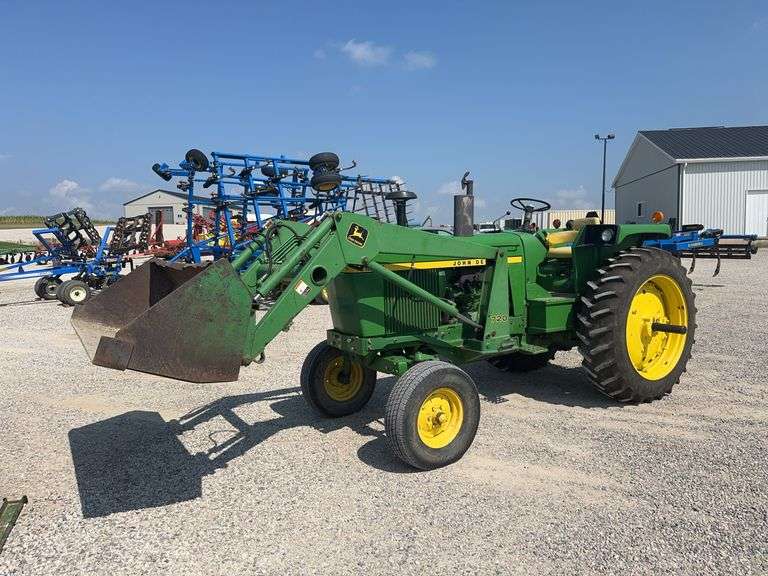JOHN DEERE 4030 OPEN STATION TRACTOR & JOHN DEERE 720 LOADER ...