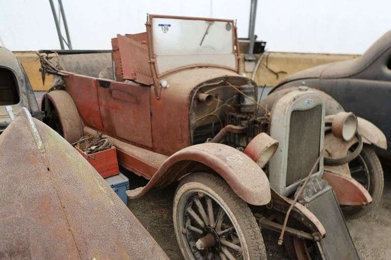 1925 CHEVROLET TOURING - Shackelton Auctions Inc.
