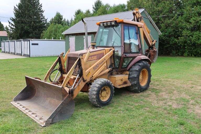CASE 580 SUPER K 4WD TRACTOR/LOADER/ BACKHOE - Shackelton Auctions Inc.