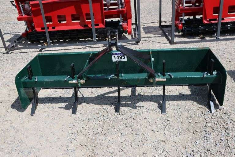 UNUSED 6' BOX BLADE 3PTH MOUNT - ONTARIO MADE - Shackelton Auctions Inc.