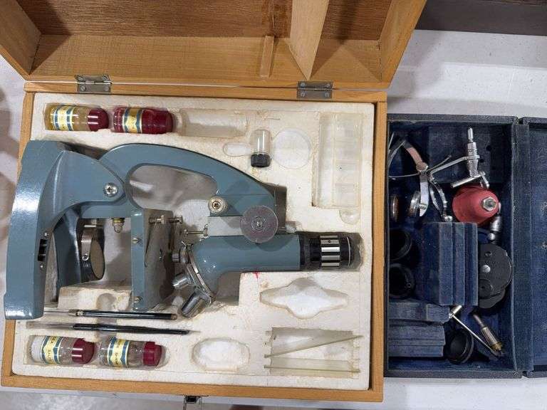 20X MICROSCOPE & OPTOMETRY ACCESSORIES - Shackelton Auctions Inc.