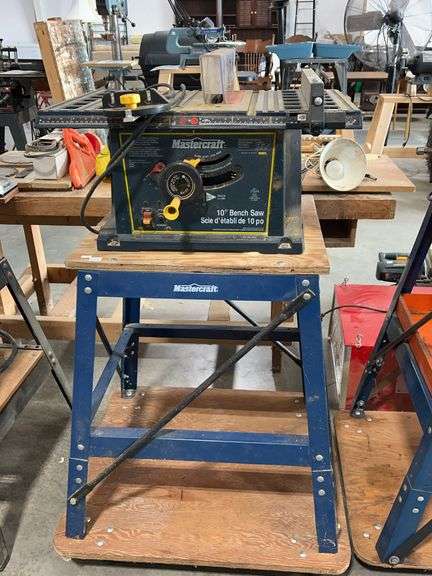 MASTERCRAFT 10" BENCH SAW & TABLE - Shackelton Auctions Inc.