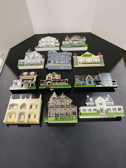 GROUP OF 11 SHEILA THOMPSON CUSTOM WOODEN HOUSES OF AMERICAN STATES ...