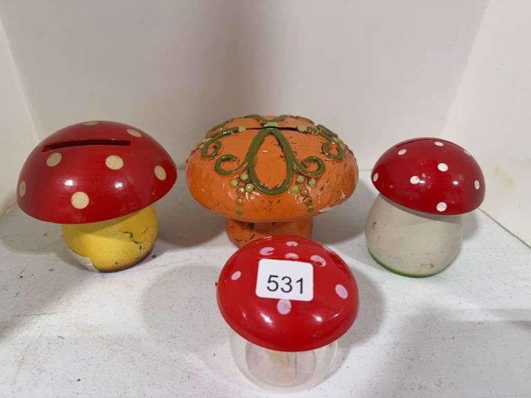 FOUR MUSHROOM COIN BANKS - Shackelton Auctions Inc.