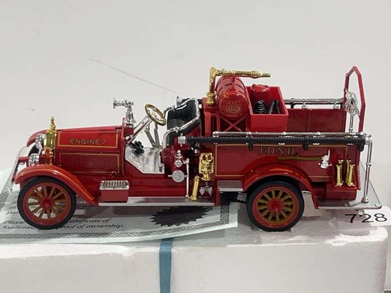 NATIONAL MOTOR MUSEUM MINT 1921 AMERICAN LA FRANCE FIRE PUMPER 1/32 ...